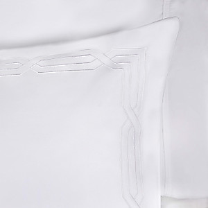 Superior Egyptian Cotton 1200 Thread Count Embroidered 3-Piece Duvet Cover Set, 1 Duvet Cover, 2 Pillow Shams, Bedding Essentials Decor, Soft Comforter Cover, King/California King, White-White