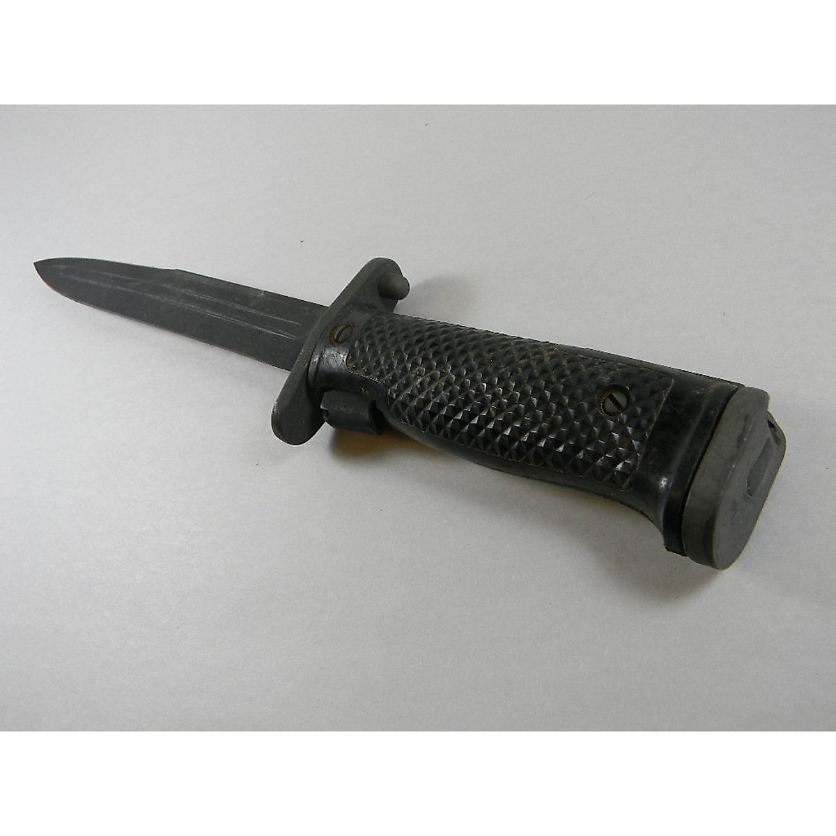 M5A1 Garand Bayonet with US GI M8A1 Scabbard. Northridge International INC.