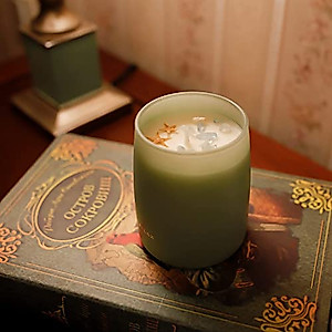 Ocean Breeze Scented Candle with Crystal Inside, Healing Aquamarine Crystal Candle with Sea Star & Conch Decors, 10oz Soy Wax 55 Hours Long Lasting Burn, Perfect Spiritual Aromatherapy Gift | Relax