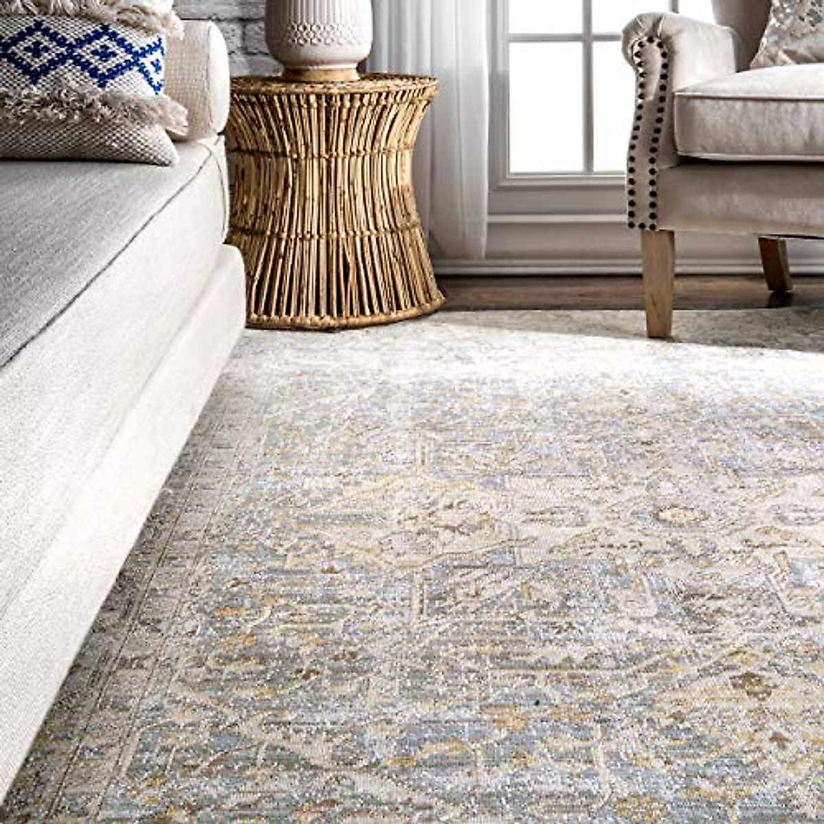 nuLOOM Arlene Vintage Medallion Area Rug, 4' 3" x 6' 6", Beige