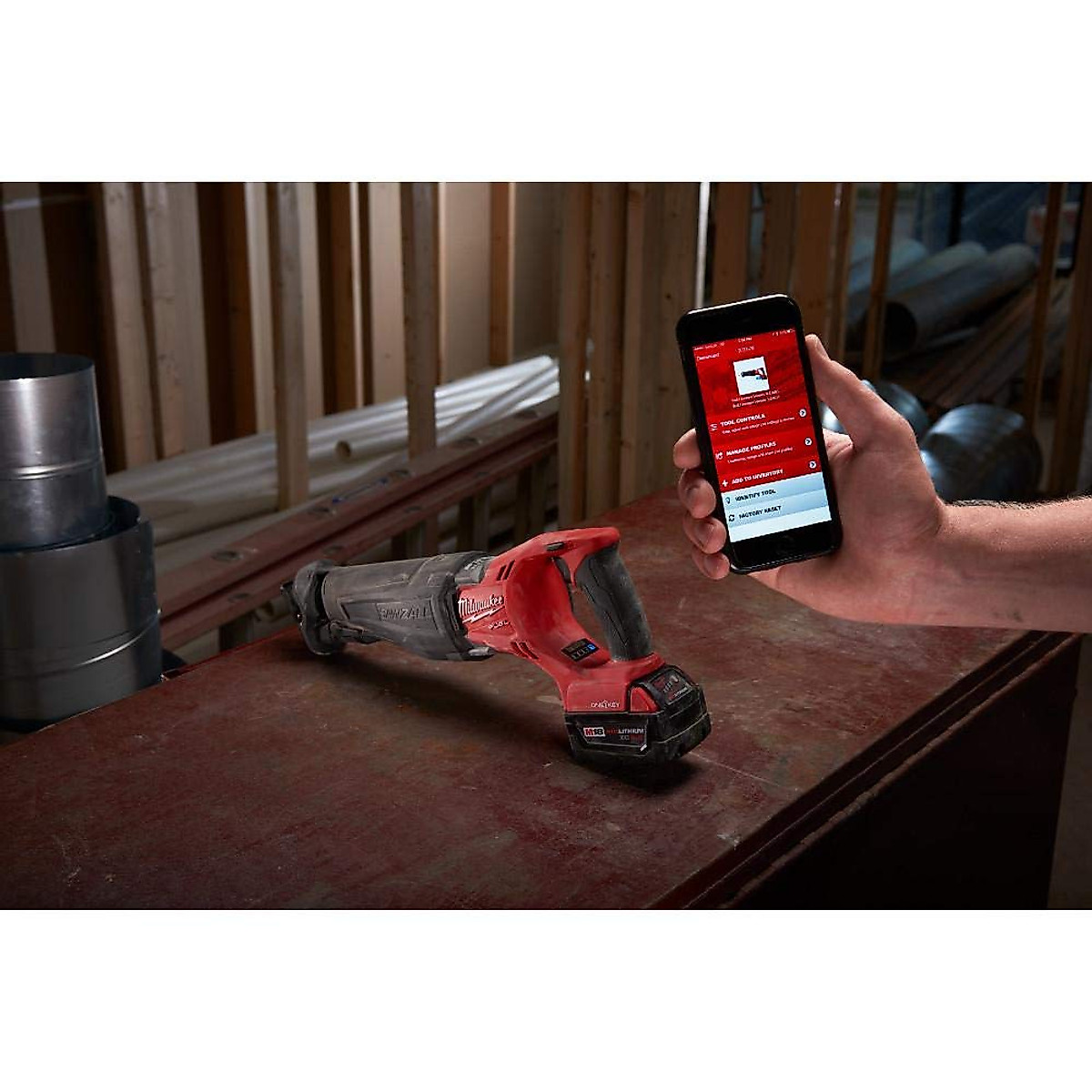 Milwaukee 2721-20 M18 FUEL SAWZALL Reciprocating Saw with ONE-KEY Technology (Bare Tool)