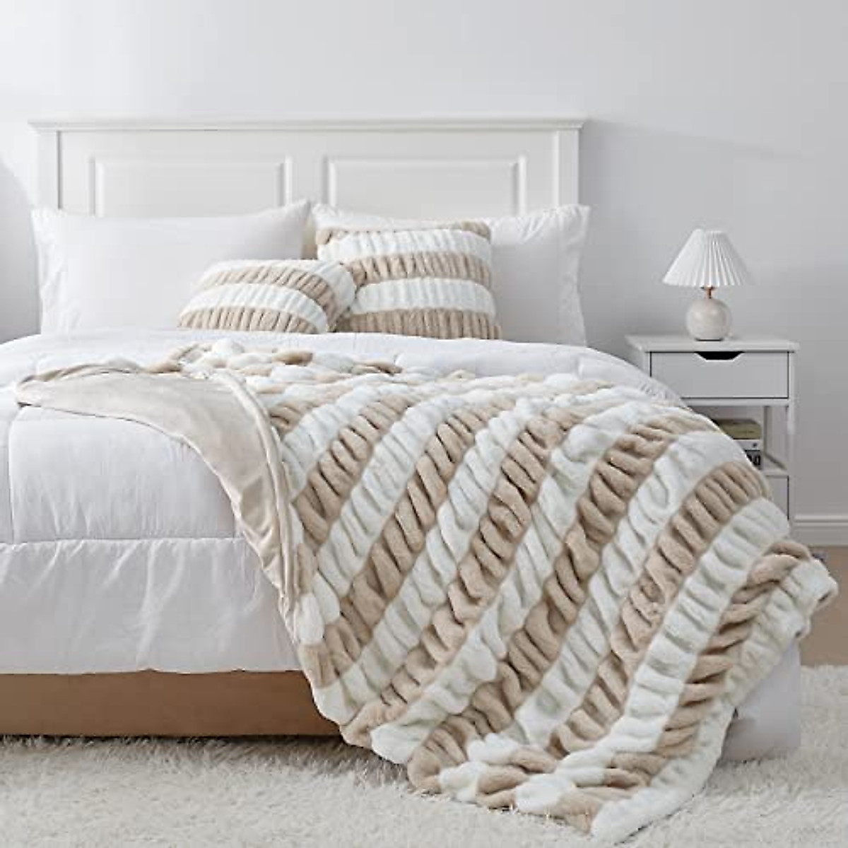 Cozy Bliss Luxury Soft Fuzzy Faux Fur Throw Blanket for Couch, Warm Milky Plush Striped Blanket for Sofa, Furry Thick Fluffy Cozy Shaggy Blanket for Women Living Room Bedroom, 50 * 70 Inches Beige