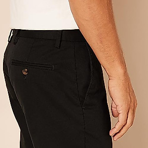 Amazon Essentials Men's Slim-Fit Wrinkle-Resistant Flat-Front Chino Pant, Black, 32W x 30L