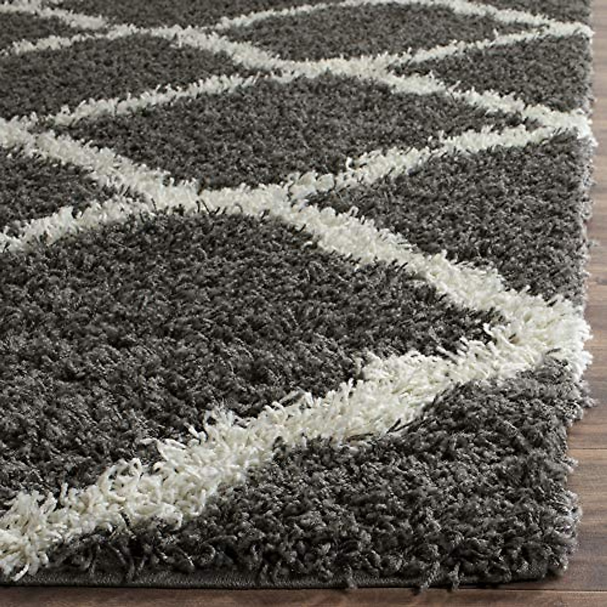 SAFAVIEH Dallas Shag Collection 8' x 10' Ivory/Beige SGD257B Trellis Non-Shedding Living Room Bedroom Dining Room Entryway Plush 1.5-inch Thick Area Rug