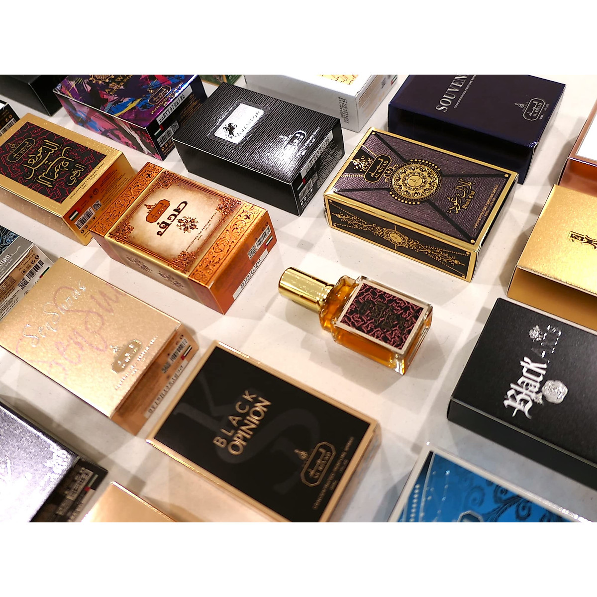 Maison d'Orient ALRIYAD, Unisex Spray Parfum Travel Size Sampler. Featuring Barratt Rouge Mini, a 5 Scent Perfume Discovery Gift Set for Men, Women and Couples.