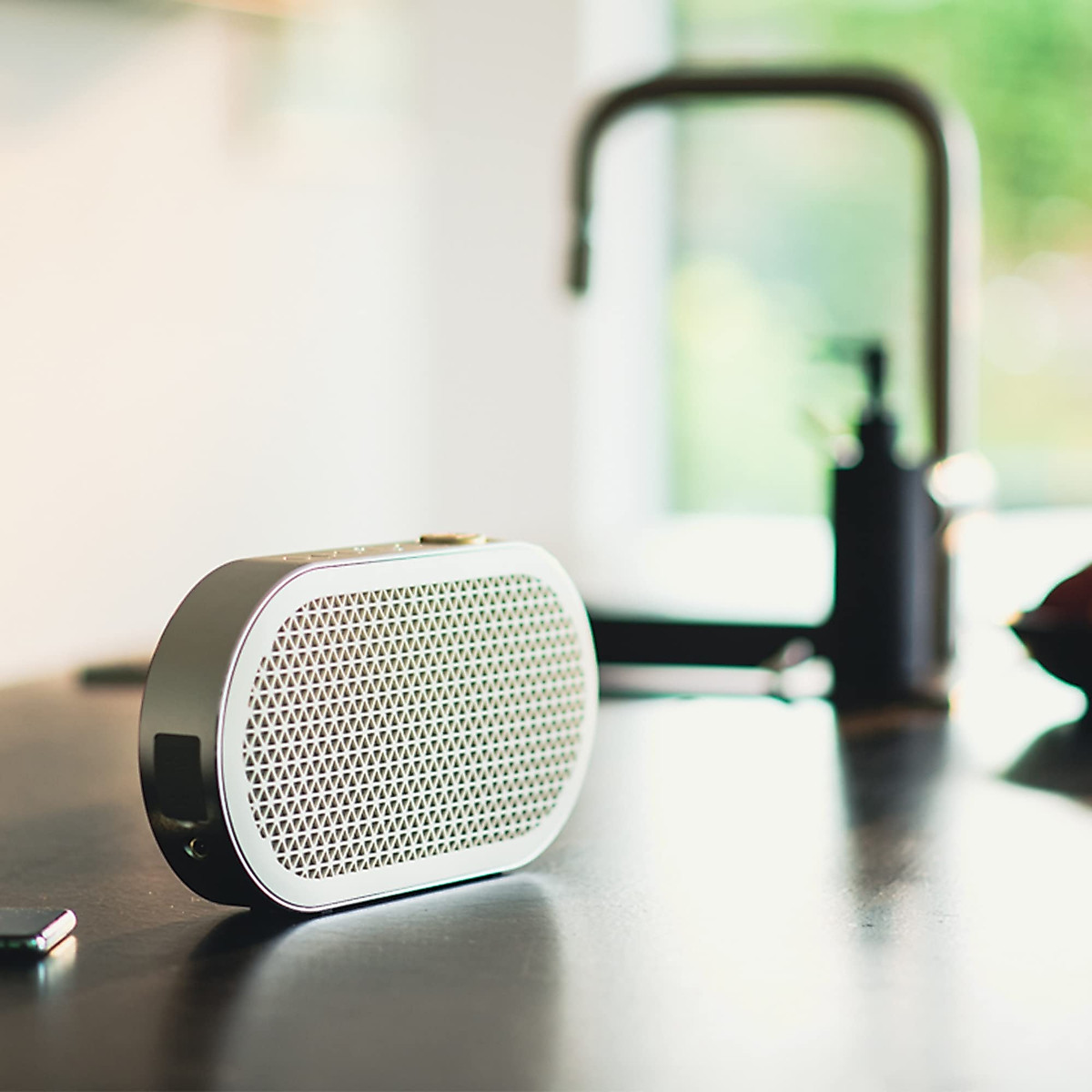 DALI Katch G2 Portable Bluetooth Speaker (Caramel White)