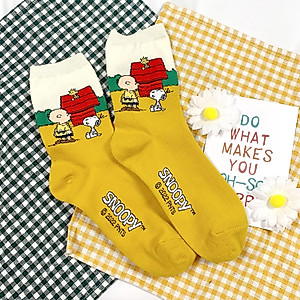 Yolo Studio The Peanuts Snoopy Women and teen girls Licensed Socks Collection Cartoon Character Series Original Crew Socks (Peanuts-6)