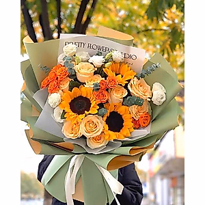 ZOOYOO Flower Wrapping Paper, Double-sided Florist Bouquet Wrapping Paper Floral Packaging for Wedding Birthday Engagement Graduation Presents DIY(Champagne and Green,20 Sheets)