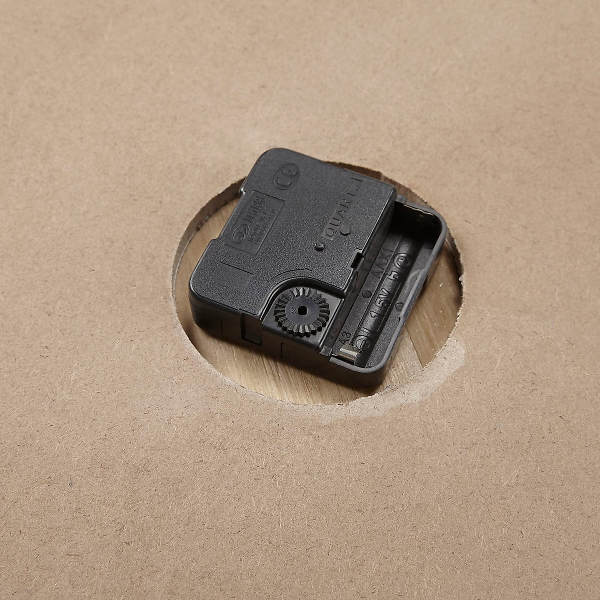 Madison Park Mason Large Wall Clock for Living Room Décor, 23.6 Inch Round Metal Fir Wood Frame, Quartz Battery Operated, Farmhouse Cottage Country Home, Bed, Bath, Rustic Kitchen - Natural/Grey