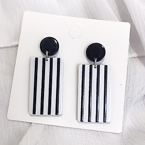 JIUIQL Unique Fashion Elegant 70s 80s Vintage Black White Stripe Long Geometric Drop Earrings Acrylic Resin Rectangle Dangle Earrings for Women Statement Jewelry Gifts (Black 2)