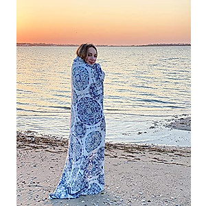 VCNY Decorative Plush Throw Blanket: Blue Teal Turquoise Medallion Design Accent for Couch or Bed