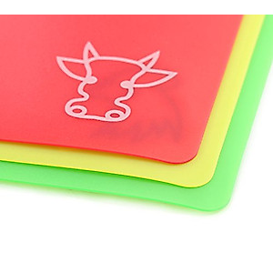 New Star Foodservice 28690 Flexible Cutting Board, 9.5-Inch by 14-Inch, Assorted Colors, Set of 3