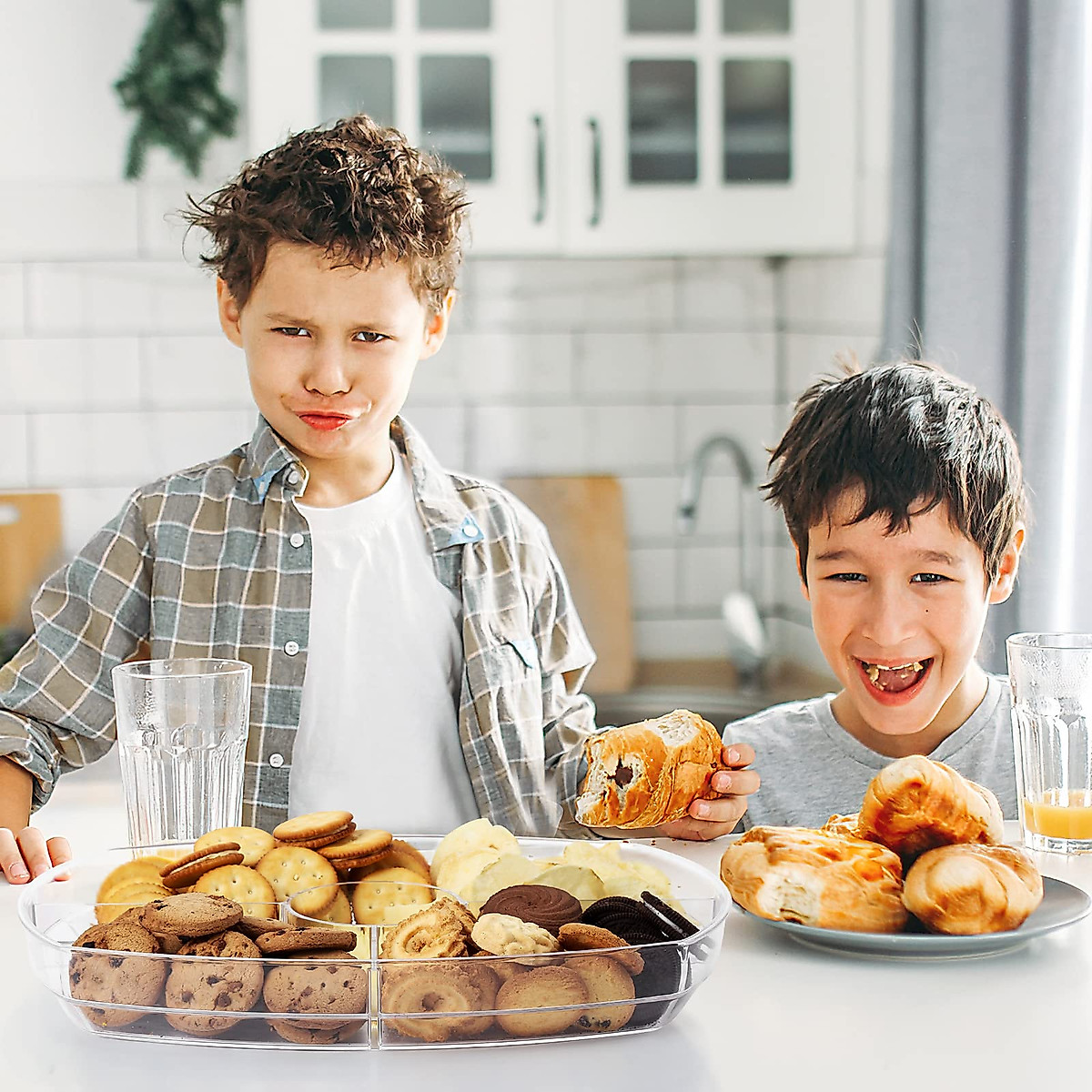 IVYHOME Fruit Trays for Serving for Party, Chilled Veggie Tray, Shrimp Cocktail Serving Dish, Appetizer Serving Platter for Parties, with Lid and 4 Compartments