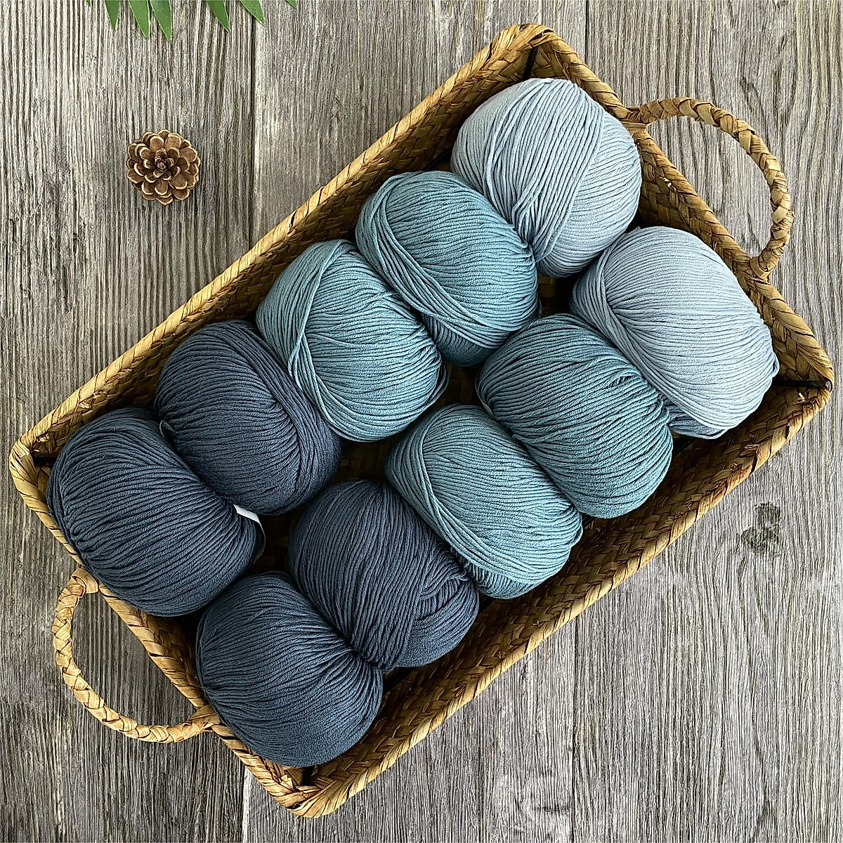 Lerchiyar Fine Weight Knitted and Crocheted Cotton Yarn, 100% Long Staple Cotton Yarn, Baby Sports, 2 Packages of 100g/3.52oz (Per Skein 50g/162yards) - Blue Shadow
