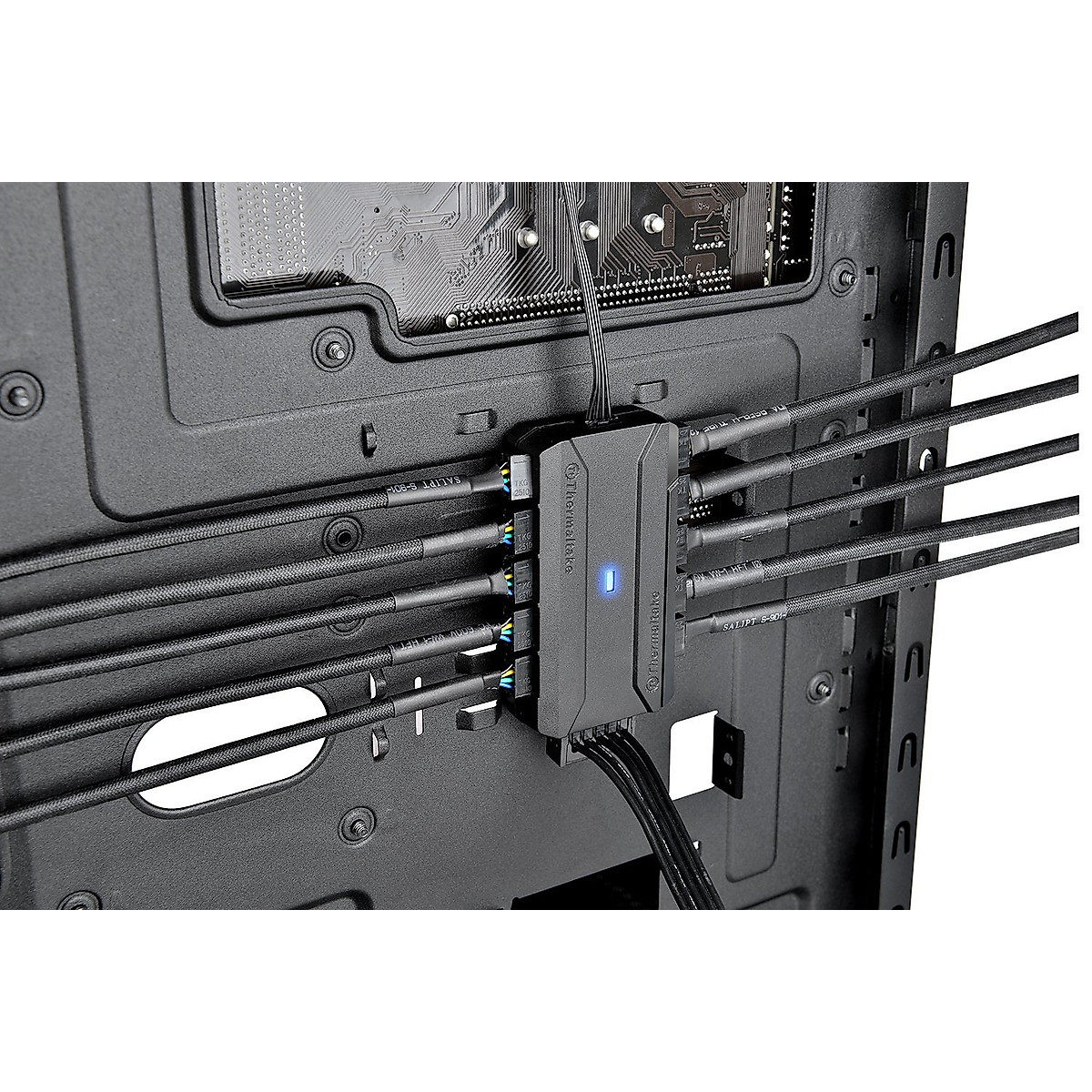 Thermaltake Commander FP SATA Powered 10 Port 4-Pin PWM Fan Hub AC-023-AN1NAN-A1, 3.2 x 1.7 x 0.7 inches