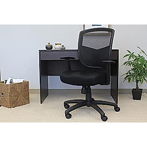 Boss Office Products (BOSXK) Contract Task Chair with Synchro-Tilt Mechanism, Black