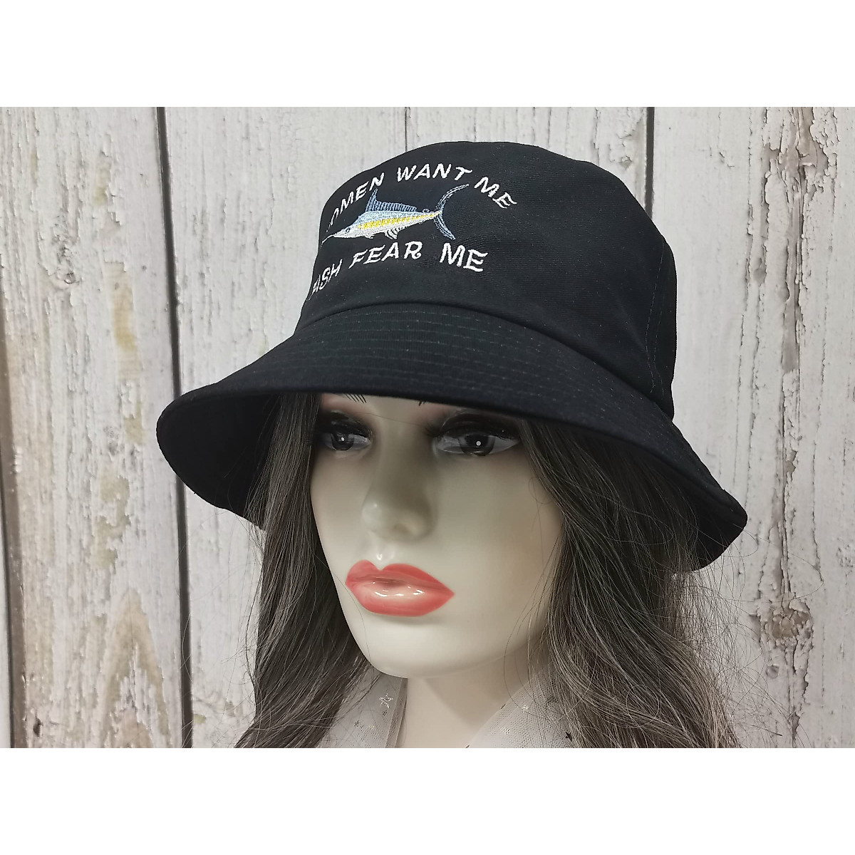 Enodtter Women Want Me Fish Fear Me Embroidered Bucket Hat, Black Embroidery Beach Sun Hat Summer Travel Fisherman Cap