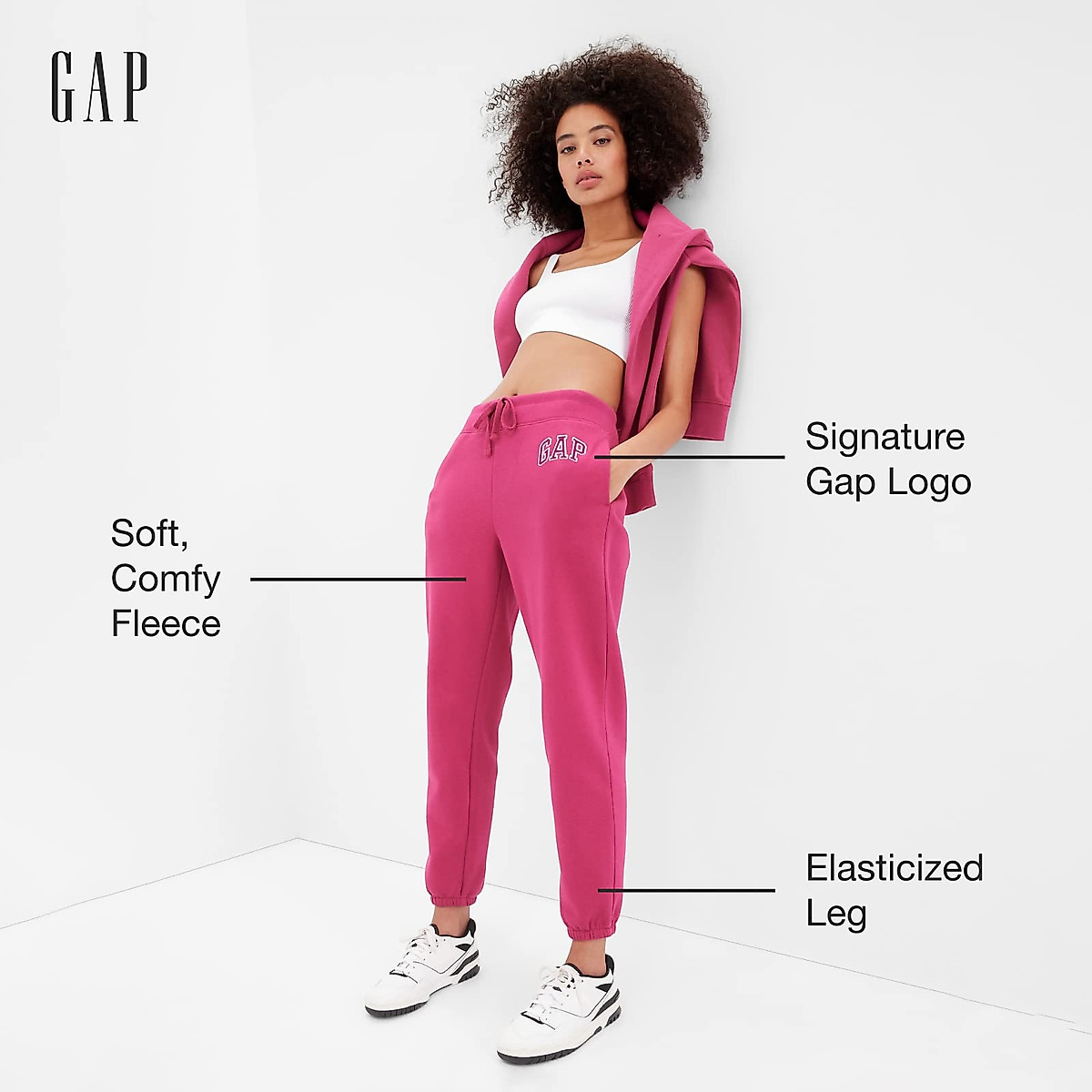 GAP Womens Logo Fleece Joggers Sweatpants, Ruby Wine, Medium US