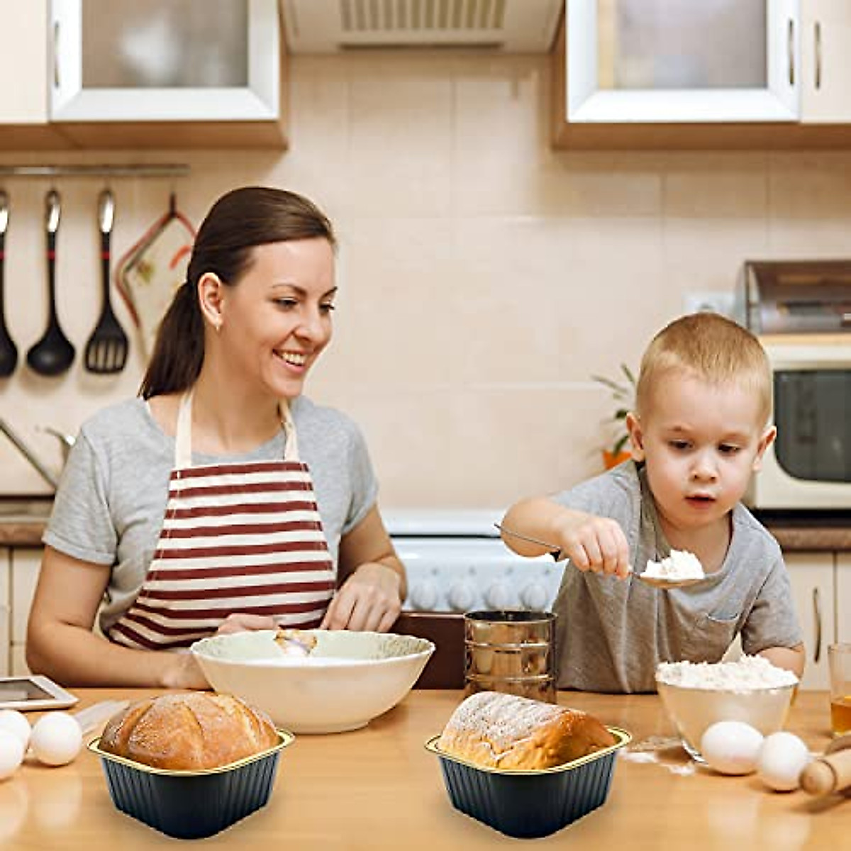 iHomeSet 50 Pcs 10 oz Aluminum Foil Cupcake Cups with Lids, Square, Black, Disposable, Party, Casual Gathering