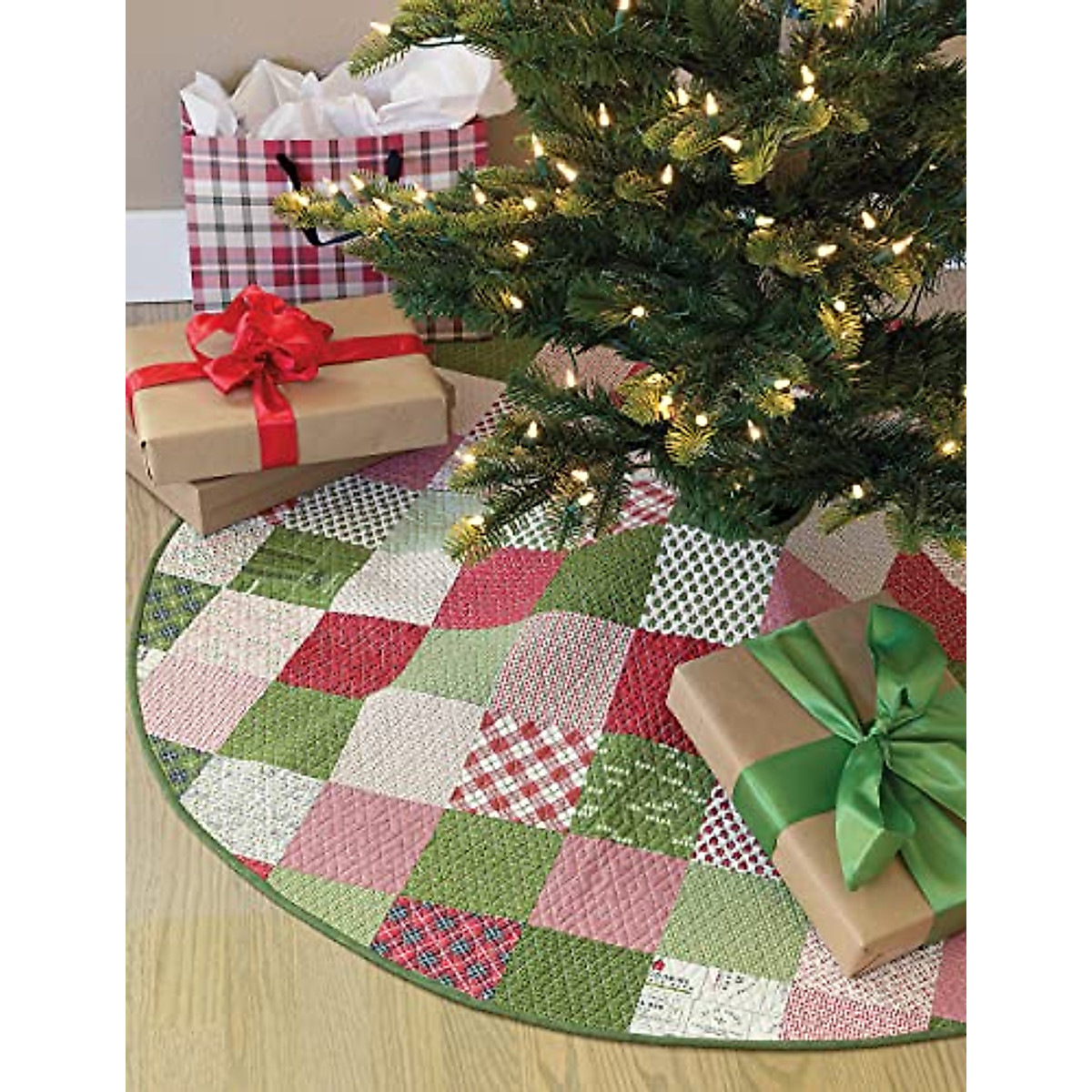 Home for the Holidays: Quilts & More to Welcome the Season