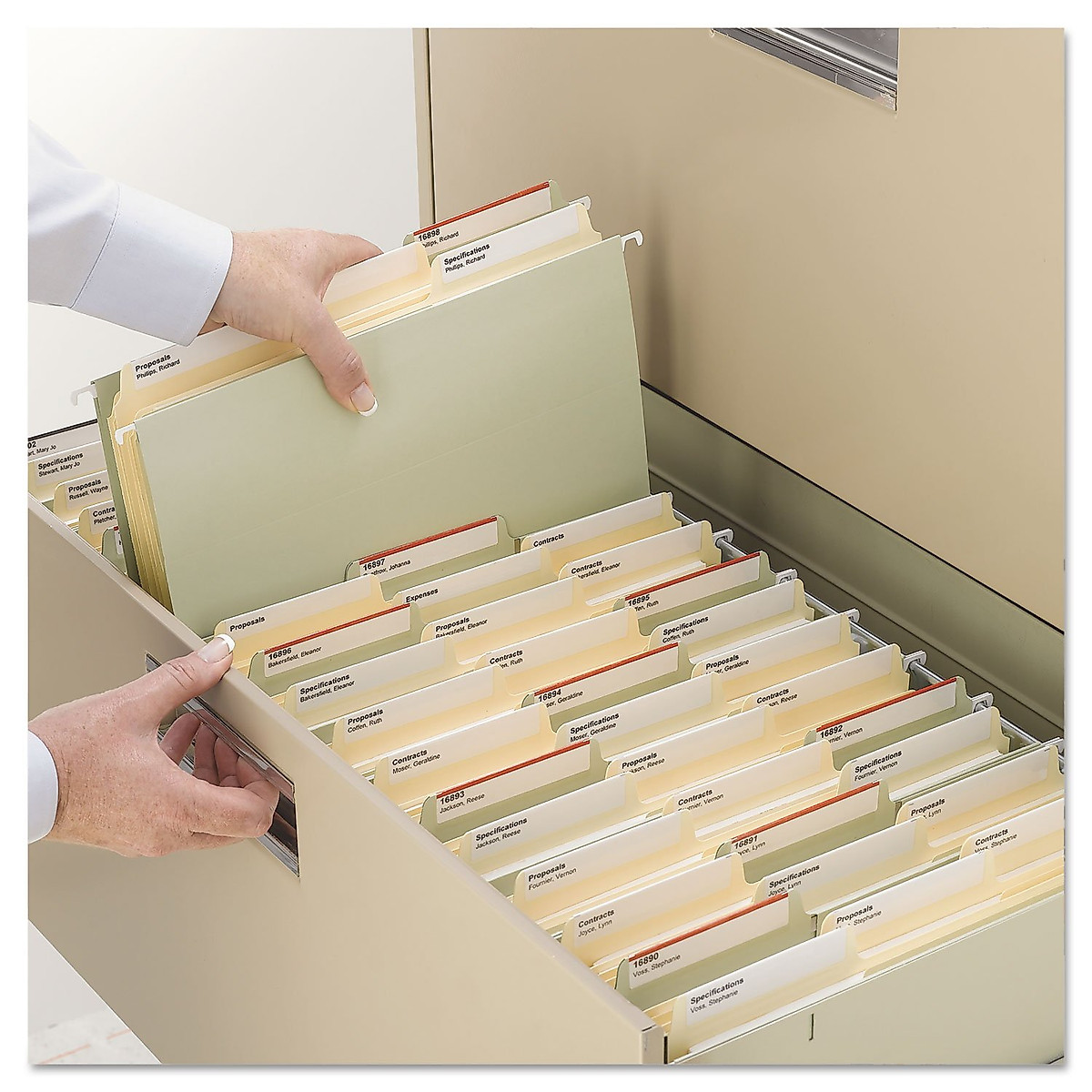 Smead SuperTab® Fastener File Folder, 2 Fasteners, Oversized Reinforced 1/3- Cut Tab, Guide Height, Letter Size, Manila, 50 Each per Box (14535)