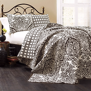 Lush Decor Aubree Quilt Paisley Damask Print Pattern Reversible 3 Piece Lightweight Bedding Blanket Bedspread Set - Full Queen - Black and White