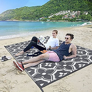 Vaukki Reversible Rug, Plastic Straw Outdoor Mat Fade Resistant Plastic Outdoor Patio Mat, Lightweight Ocean Area Carpet for Patio, RV, Camping, Deck, Backyard and Picnic (Grey and White, 4'x6')