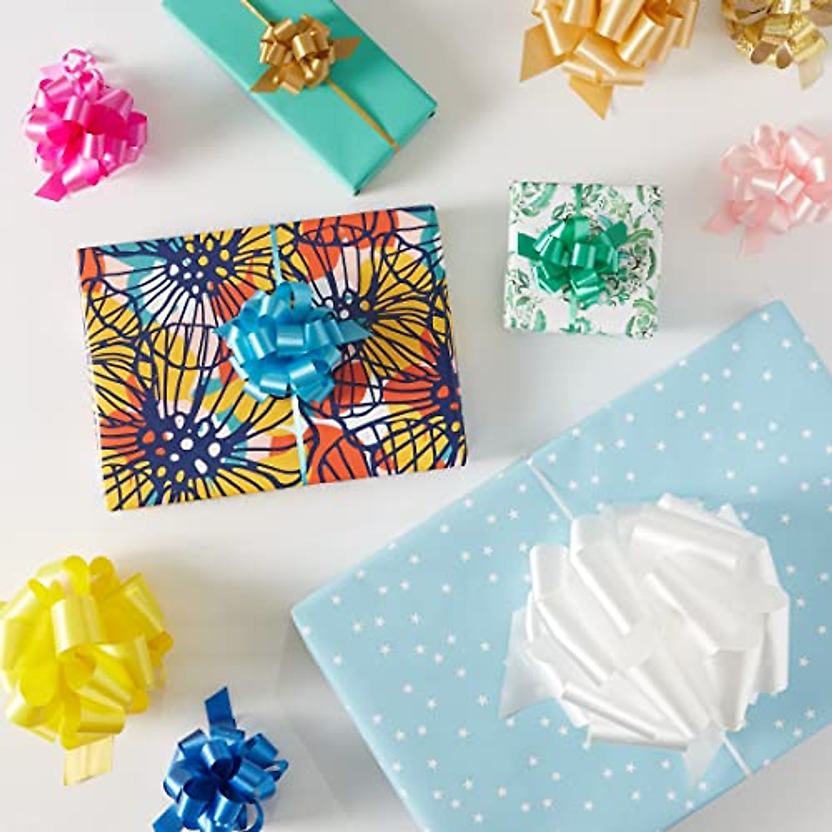 Berwick The Perfect Bow Pull Ribbon, 5.5" Finished Size with 20 Loops, White, 50 Piece