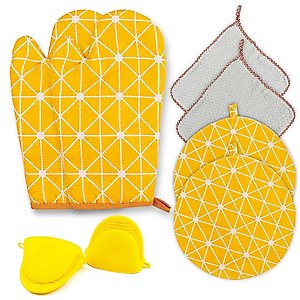Oven Mitts and Pot Holders Sets, 600 degrees Heat Resistant , Potholders, Gloves Silicone Cooking Pinch Mitts, Microfiber Cleaning Cloth for Kitchen, Baking, BBQ(8 Pcs)., Yellow