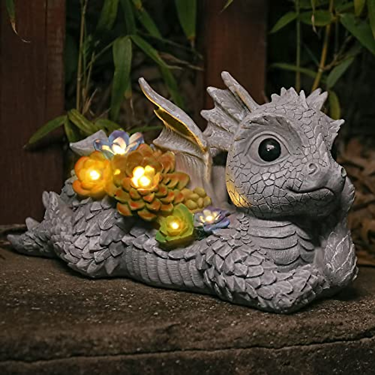 Ovewios Garden Dragon Statue Outdoor Decor, Dragon Garden Sculpture Waterproof Solar LED Lights Resin Succulent Decorations for Outside Lawn Patio Patio Yard Ornament Gifts