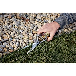 Fiskars 392230-1004 Forged Grass Shears, Black