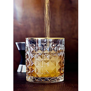 Amehla Co. Gold Rimmed Whiskey Rocks Cocktail Glass Set | the Perfect Glass Set for Scotch, Bourbon, Old Fashioned Cocktails