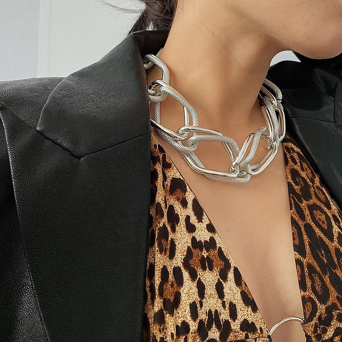 BUAJIUBUA Chunky Choker Necklaces for Women Men Collar (SILVER)