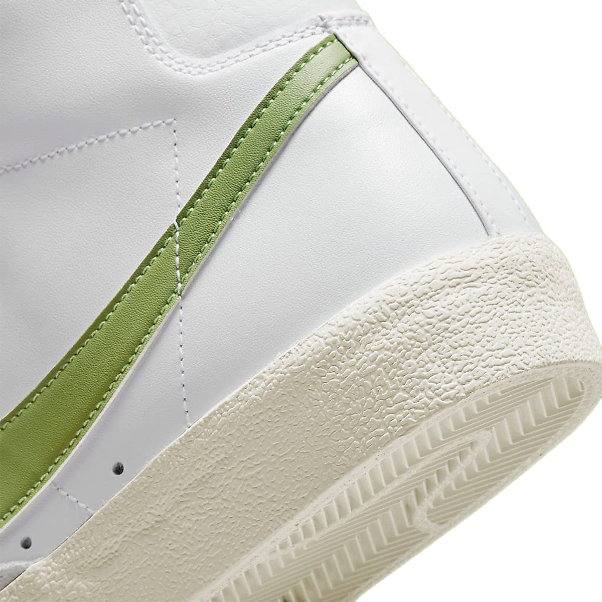 Nike Unisex Blazer Mid '77 Shoes Basketball, White Chlorophyll Black Sail, 11 US Women