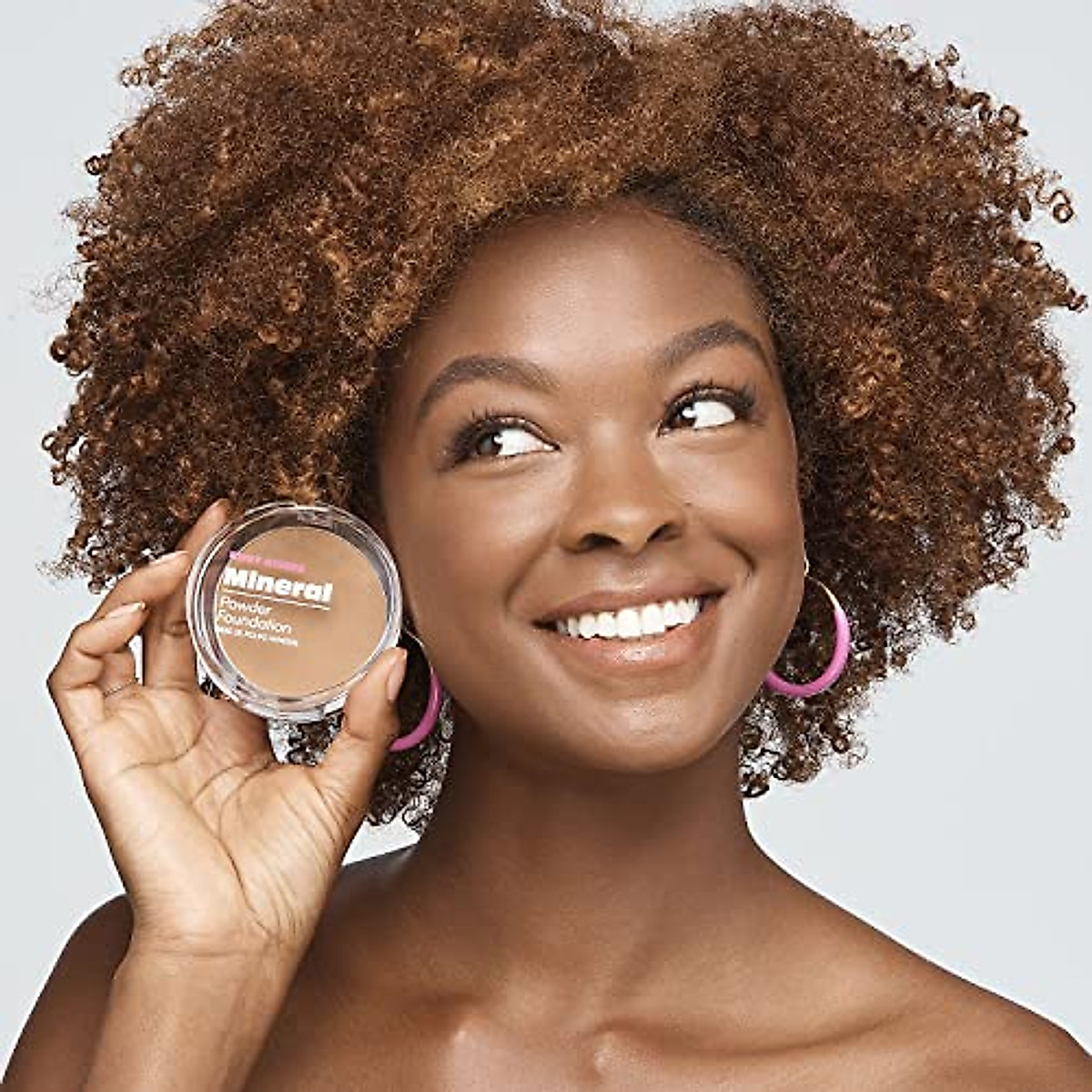 Ruby Kisses Mineral Pressed Powder Foundation, Medium to Full Coverage Natural Finish 0.35 Ounce (Chestnut)