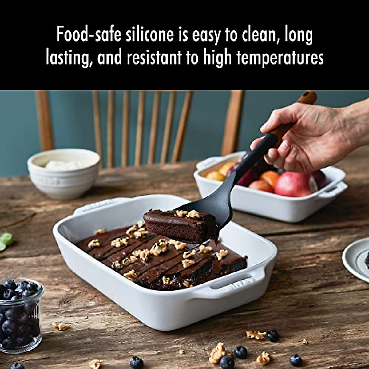 STAUB Wok Spatula, Perfect for Scooping, Flipping, Stirring, and Turning Stir Fries, One Size, Durable BPA-free Matte Black Silicone, Acacia Wood Handles, Safe for Nonstick Cooking Surfaces