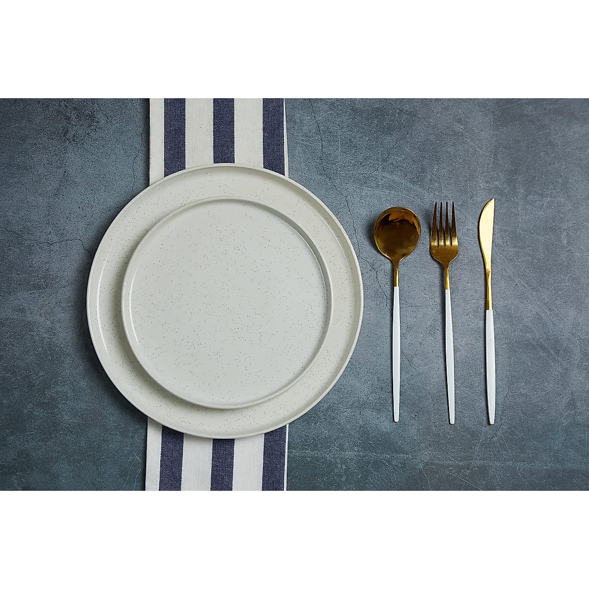 famiware Nebula 6 Pieces Dinner Plates, 10.2 inch Plates Set, Scratch Resistant, Stoneware Dinnerware, Kitchen Modern Rustic Dishes, White