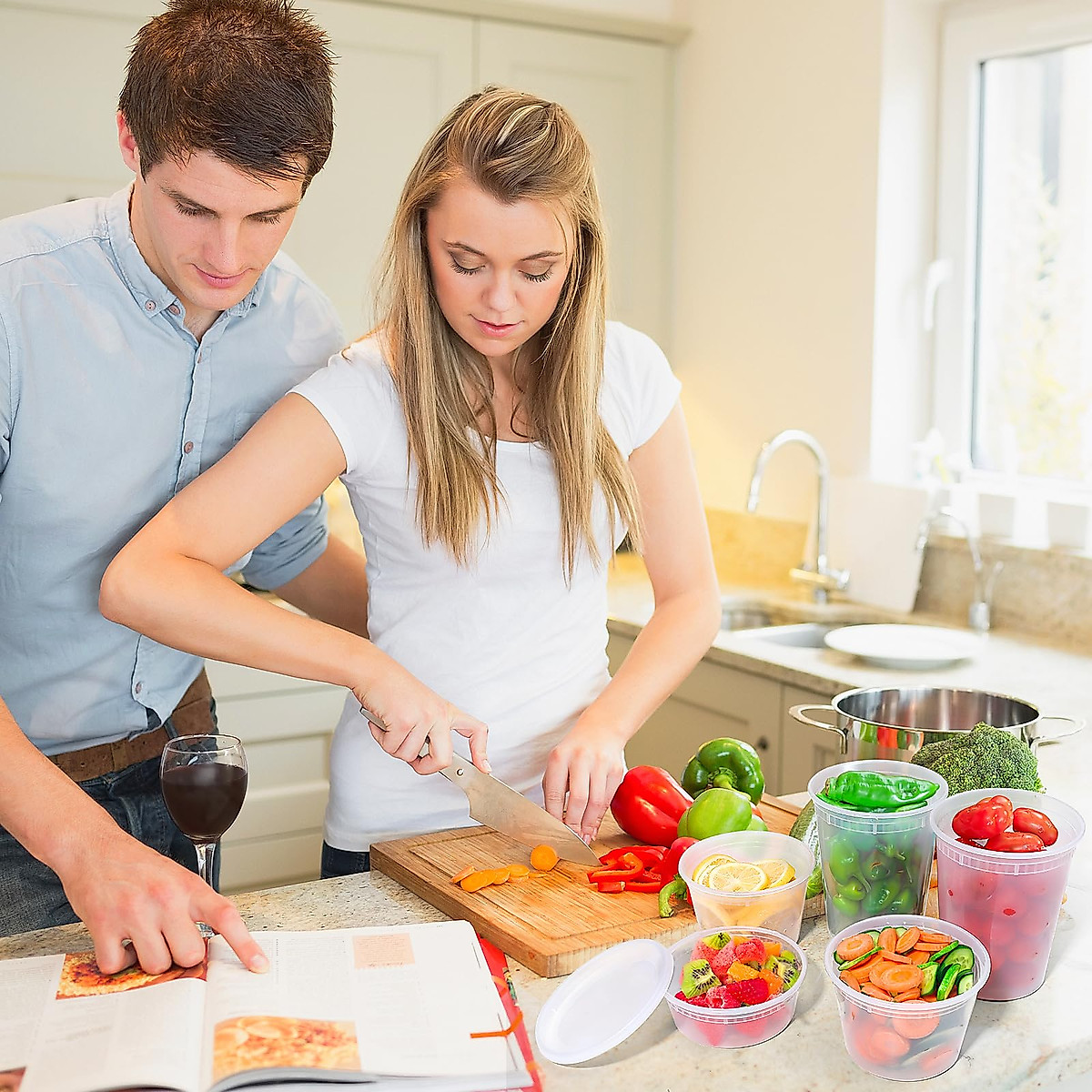 Deli Containers with Lids 48 Sets (8, 16, 32 oz 16 Each) - Clear Soup Containers Plastic Quart Containers with Lids, Pint Take out Containers Leakproof, BPA Free, Dishwasher/Microwave/Freezer Safe