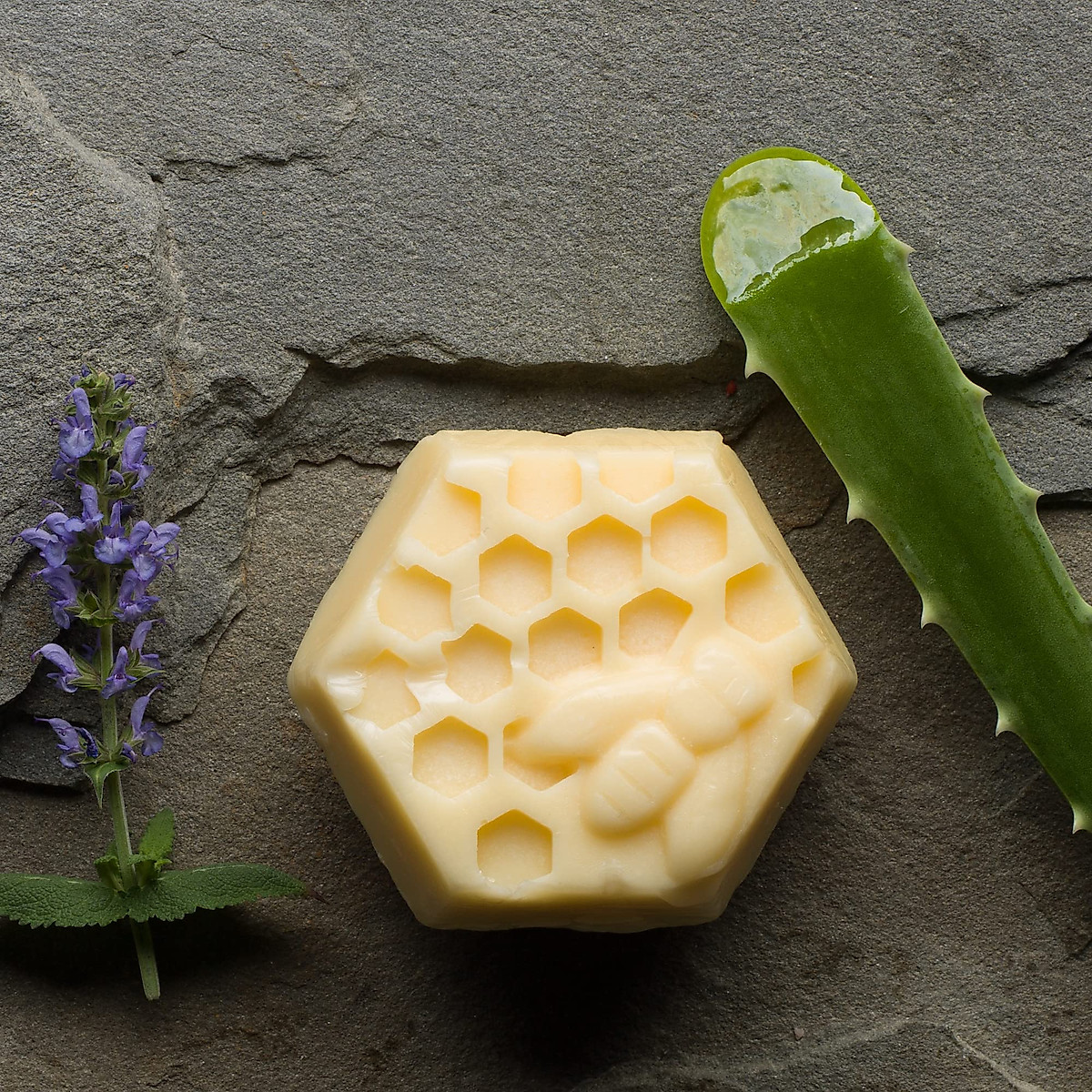 Dark Lavender-Lavender & Patchouli Conditioner Bar with Daikon Seed Extract
