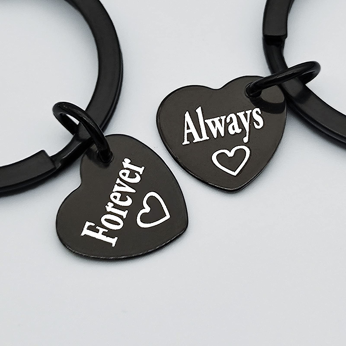 Vadaka Valentine's Day Boyfriend Gift from Girlfriend Couple Keychain Gift Anniversary Jewelry Keychain for Husband Wife His and Her Gifts Fiance Fiancee Gift Wedding Birthday Gifts for Women Men