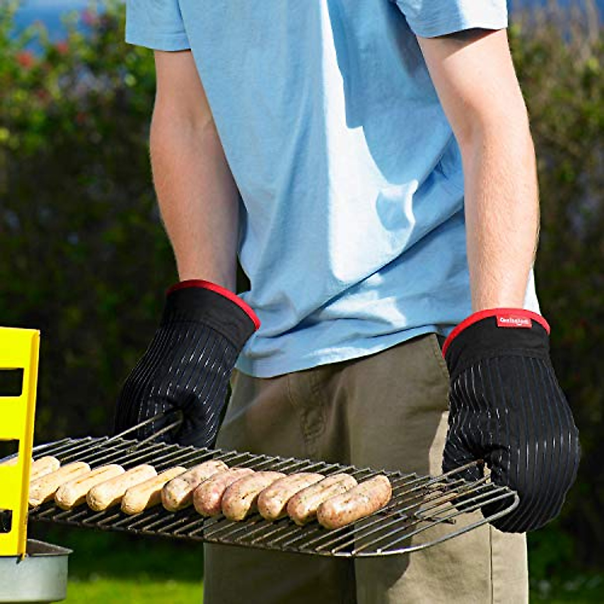 Oven Mitts and Pot Holders Set, Heat Resistant Oven Mitts Gloves Set Hot Pads for Kitchen Cooking Grill, Pure Cotton and Terrycloth Lining, Heavy Duty Thick Gloves Black, 4-Piece Set, by Coziselect