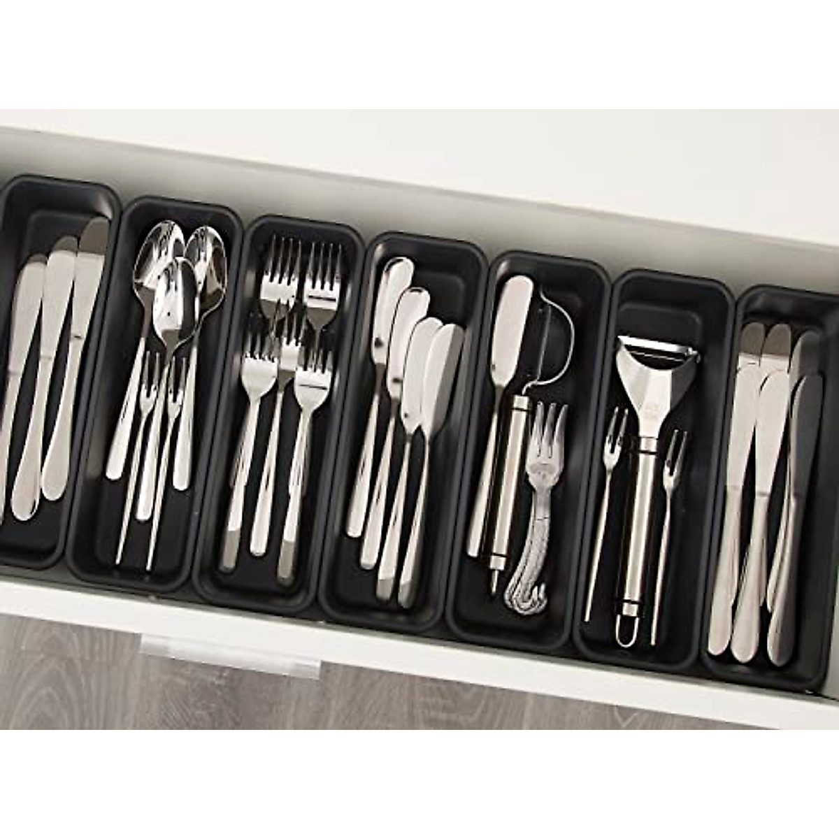 Kutesna 32 PCS Interlocking Desk Drawer Organizer Separator for Office,Bathroom,Kitchen,Makeup Tool Box Organizer and Storage Tool Tray Divider