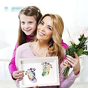 Tarklanda Money Gift Picture Frame,Wooden Money Frame Creative Kids Feet Money Gift Frame,A5 Wood Frame Money Gift Idea for Baby Shower Girls Boys Friends Family Photo Frame 6.7x9.0 inch (feet)