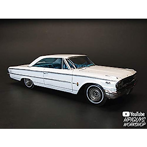 AMT 1963 Ford Galaxie 1/25 Scale Plastic Model Kit, White, AMT1186