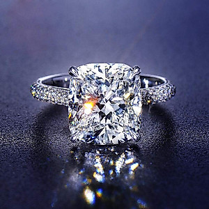 GUIDECUN Women's Fashion Shiny Simulation Diamond Ring Plated Platinum Cushion Cut Cubic Zirconia CZ Statement Halo Wedding Engagement Jewelry (US size 8)