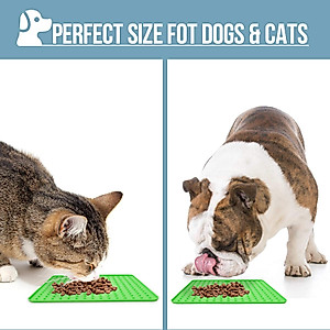 Dog Lick Mat, Dog Slow Feeder, Pet Calming Mat, Anxiety Relief Dog Cat Training Licking Mat, Perfect for Food, Yogurt, Peanut Butter