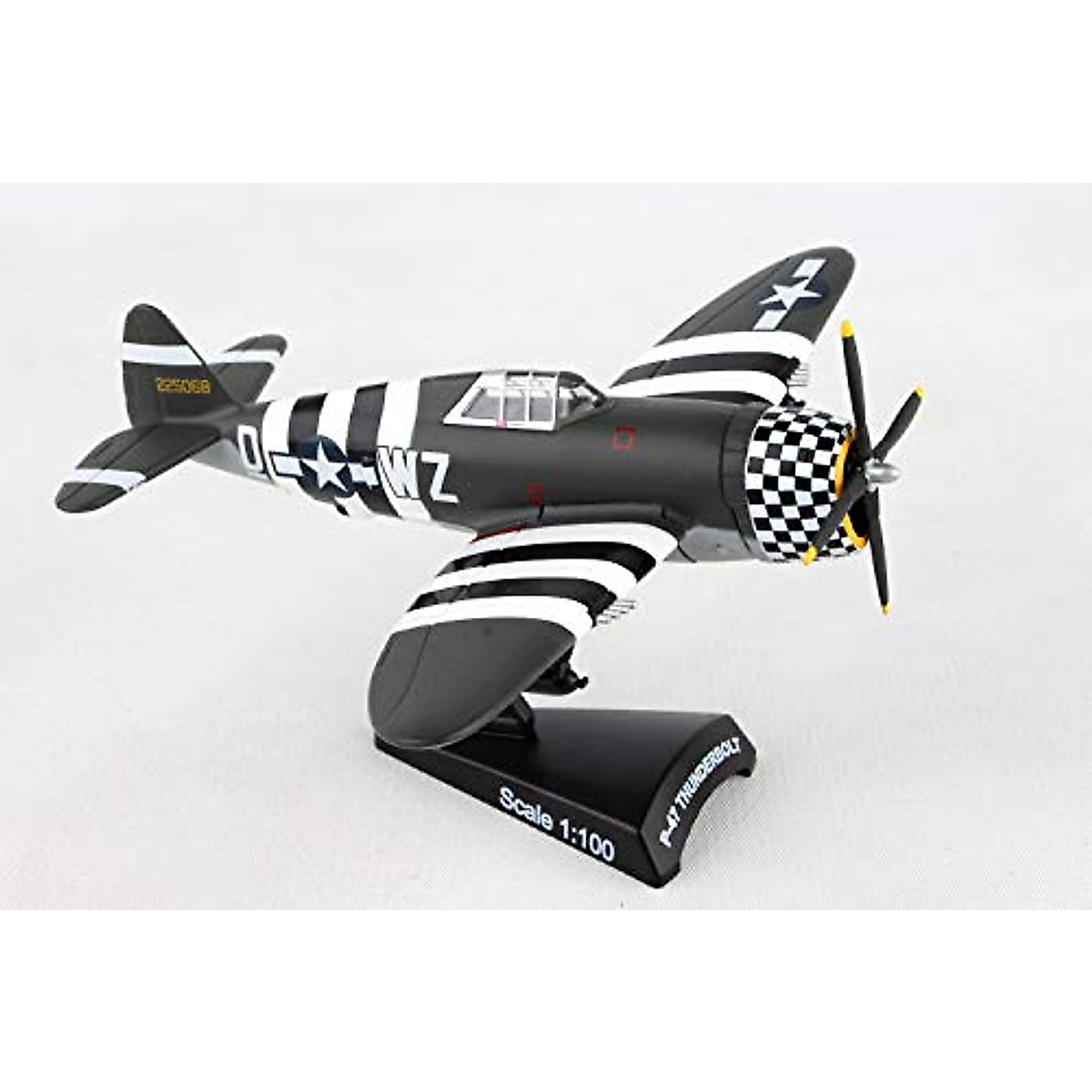 Daron Postage Stamp P-47 Thunderbolt Snafu 1/100 PS5359-3,Black