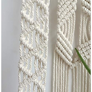 Geepro Boho Wall Decor Macrame Wall Hanging Shelf Indoor Window Plant Hanger for Wall Biege