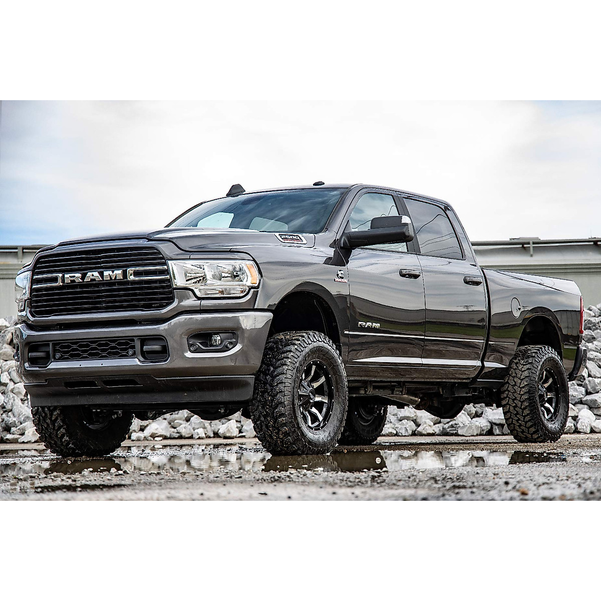 Rough Country 2.5" Suspension Leveling Kit for 2014-2024 Ram 2500/3500 4WD - 377