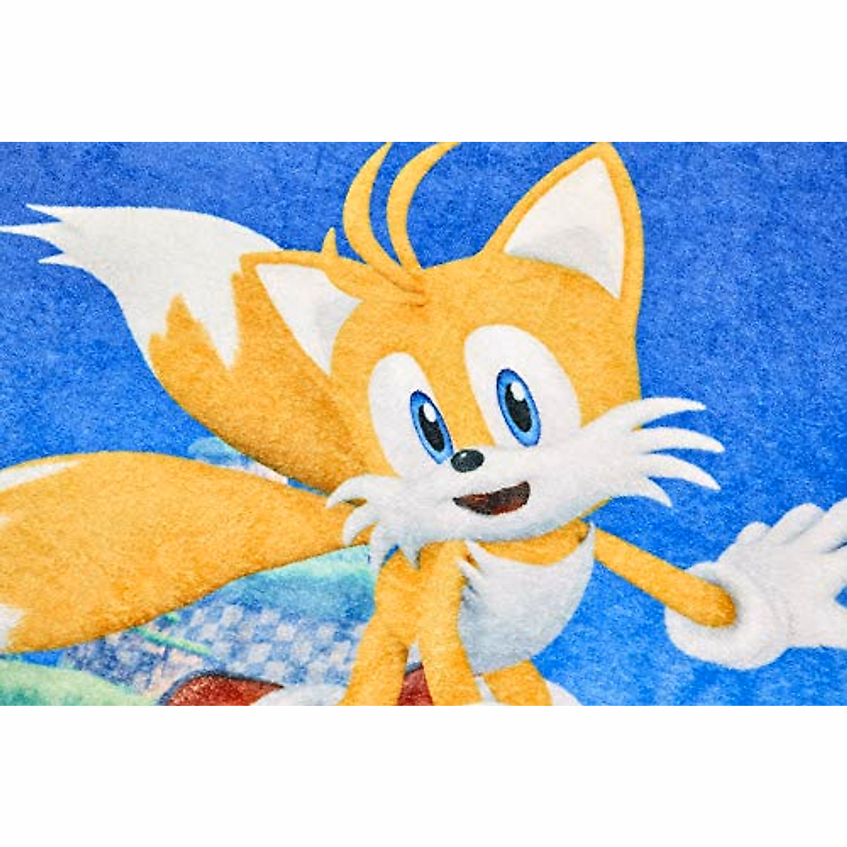 JUST FUNKY Sonic The Hedgehog Sonic & Tails Large Fleece Throw Blanket | Official Sonic The Hedgehog Collectible Blanket | Measures 60 x 45 Inches
